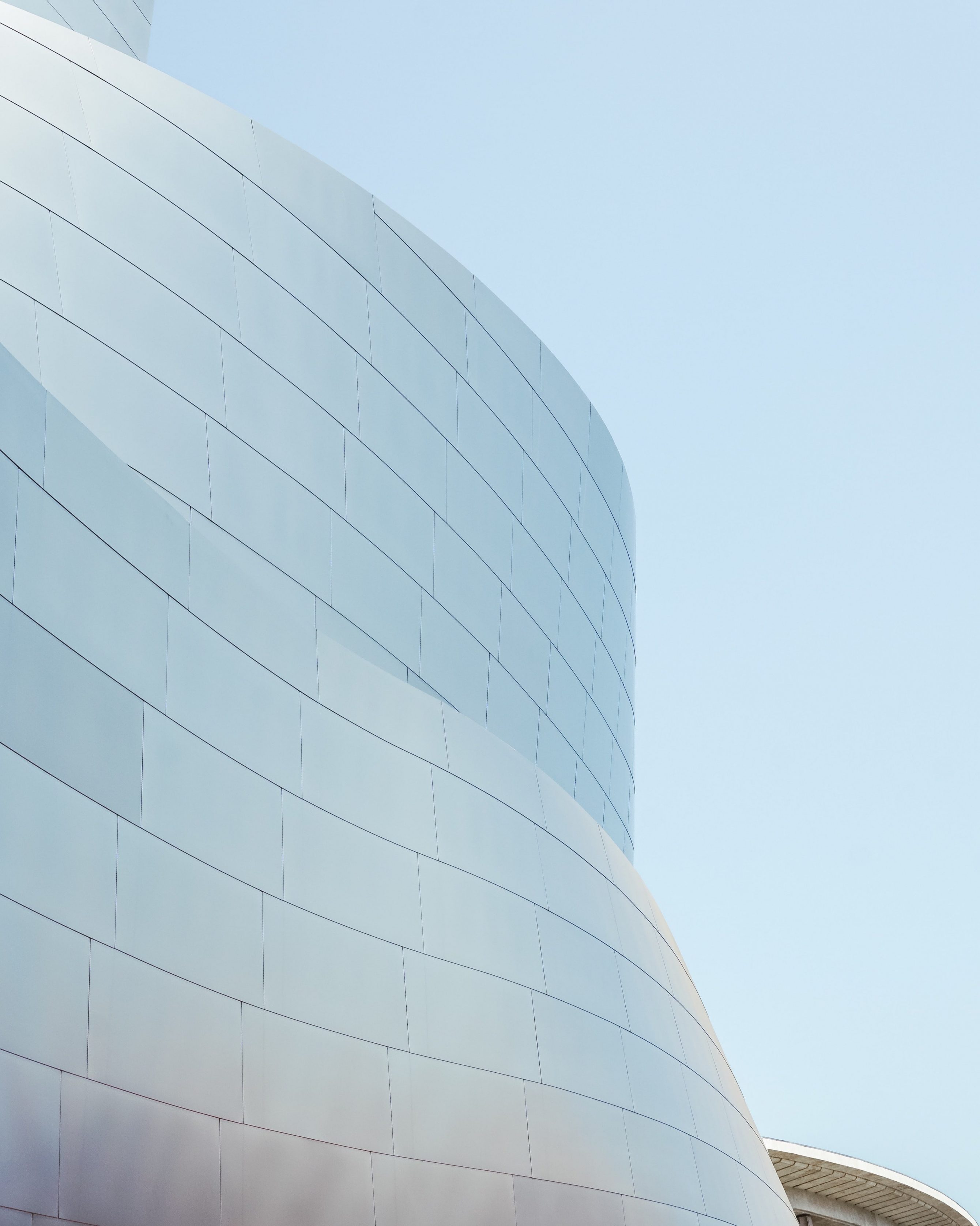 Off-White - Once Theme Demo